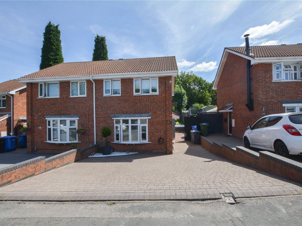 3 bed semi-detached house for sale in Kingfisher, Wilnecote, Tamworth ...