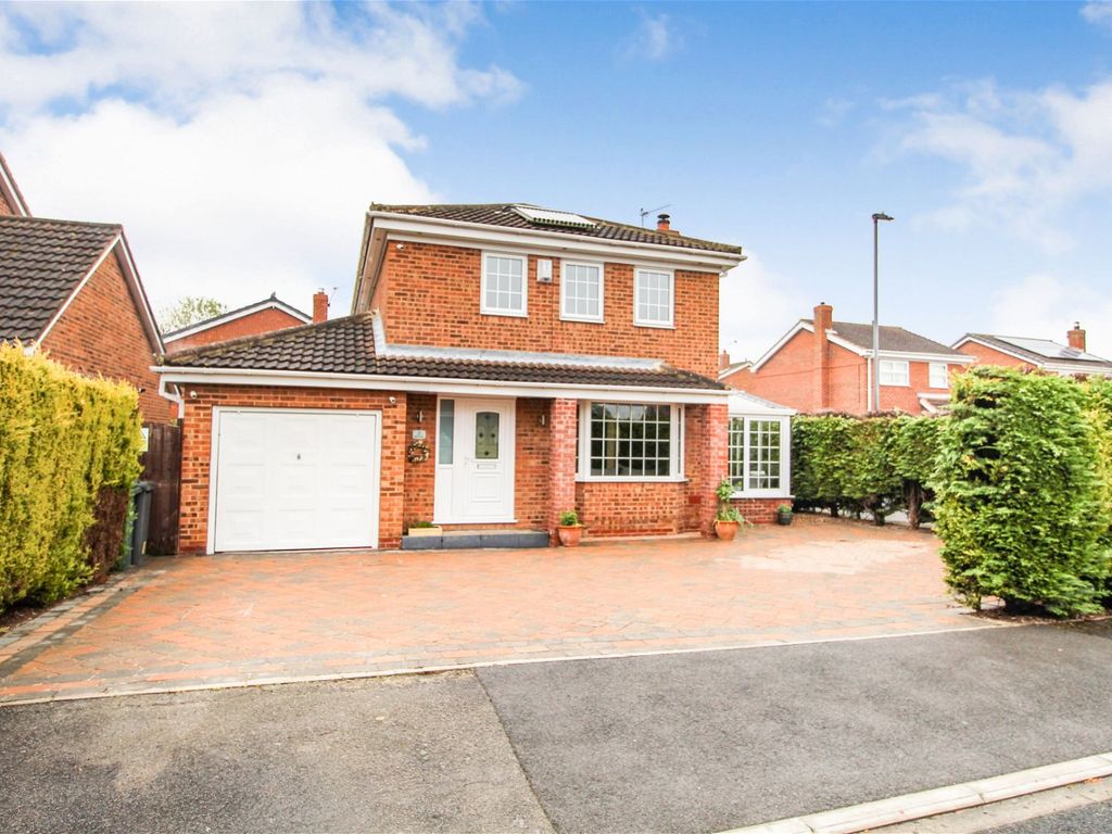 4 bed detached house for sale in Villa Way, Hemingbrough YO8 - Zoopla