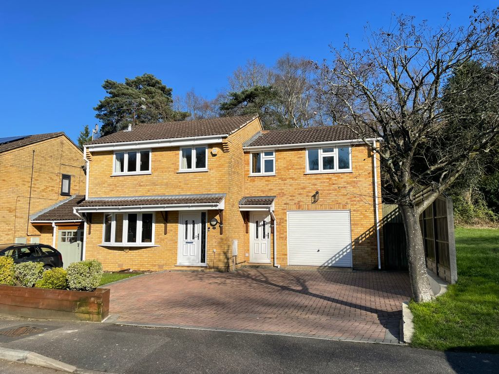 4 bed detached house for sale in Partridge Road, Dibden Purlieu ...