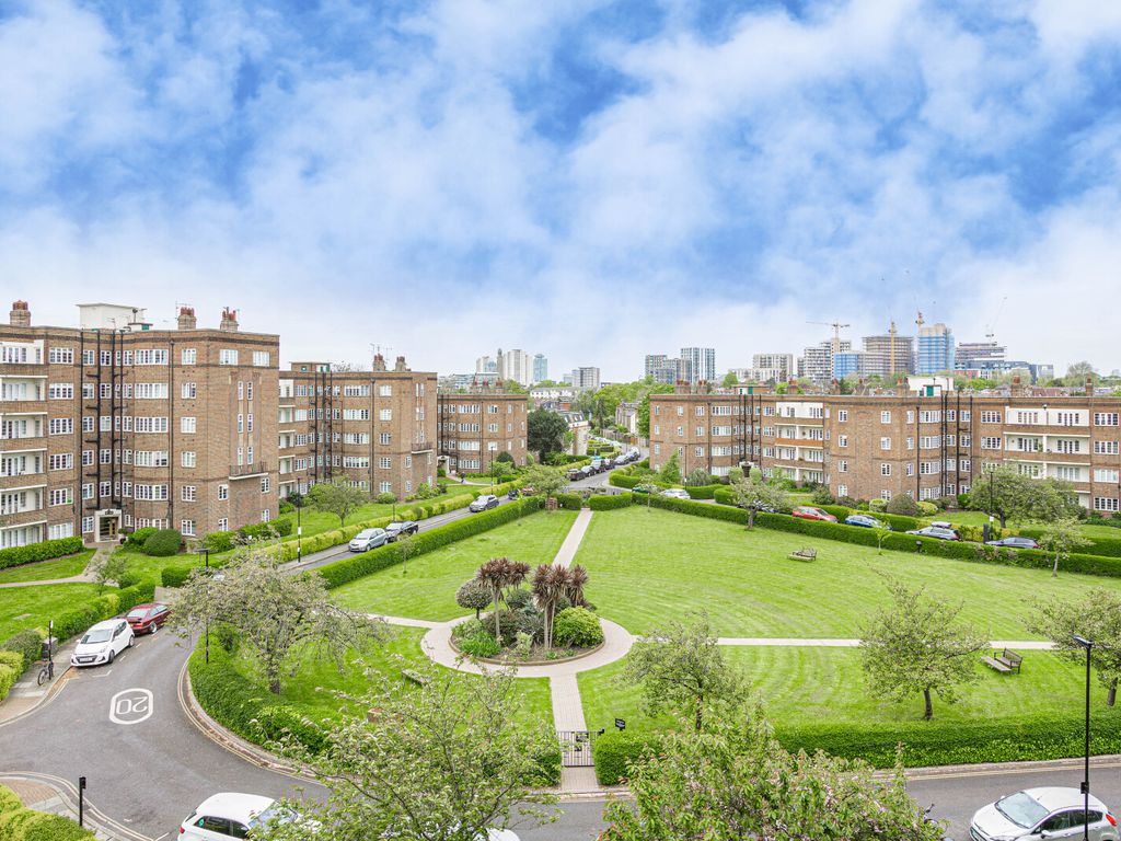 3 bed flat for sale in Chiswick Village, Chiswick Village W4, £500,000 ...