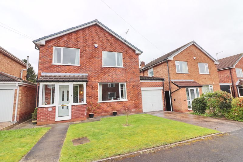 4 bed detached house for sale in Ladybridge Avenue, Worsley, Manchester ...