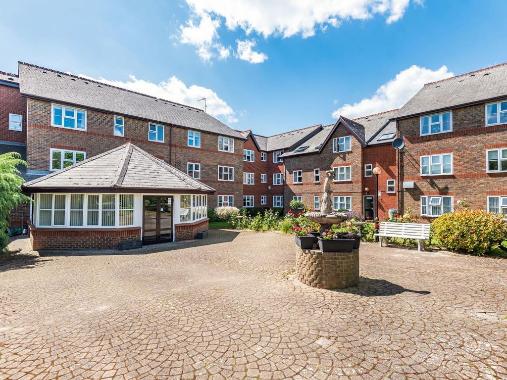 1 bed flat for sale in Eastfield Road, Brentwood CM14 - Zoopla