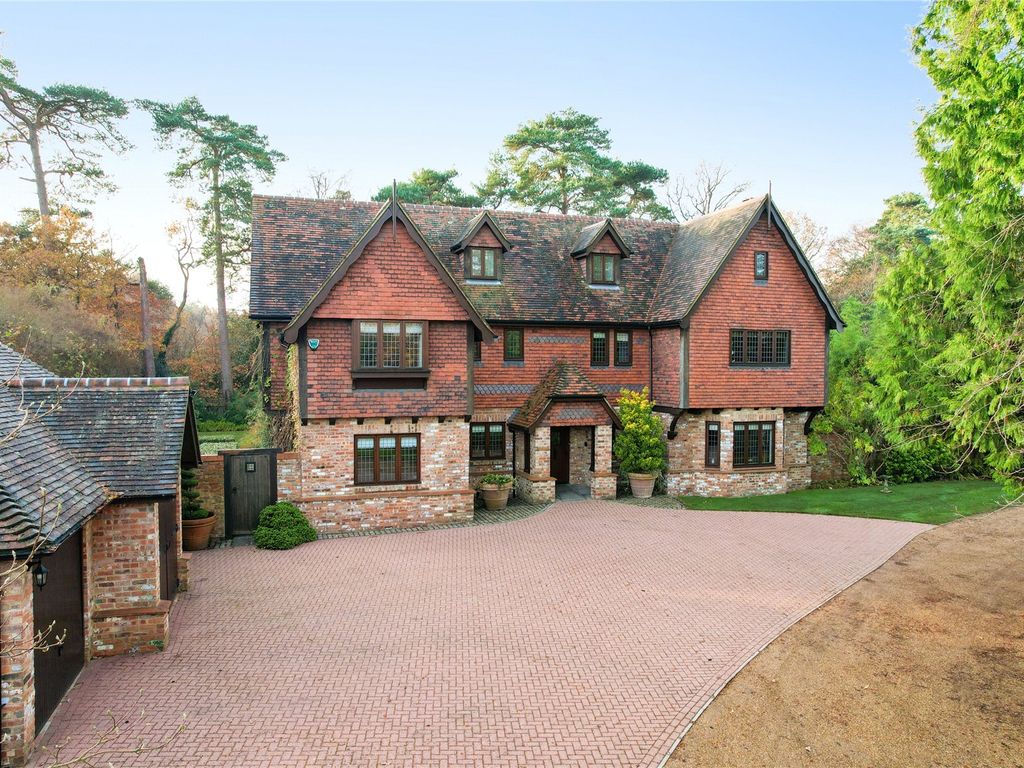7 Bed Detached House For Sale In St Marks Road Tunbridge Wells East