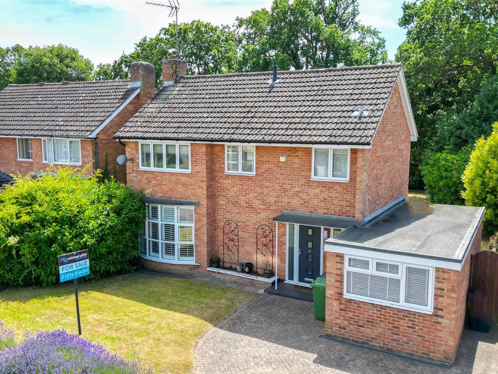 4 bed detached house for sale in High Beeches, Frimley, Camberley ...