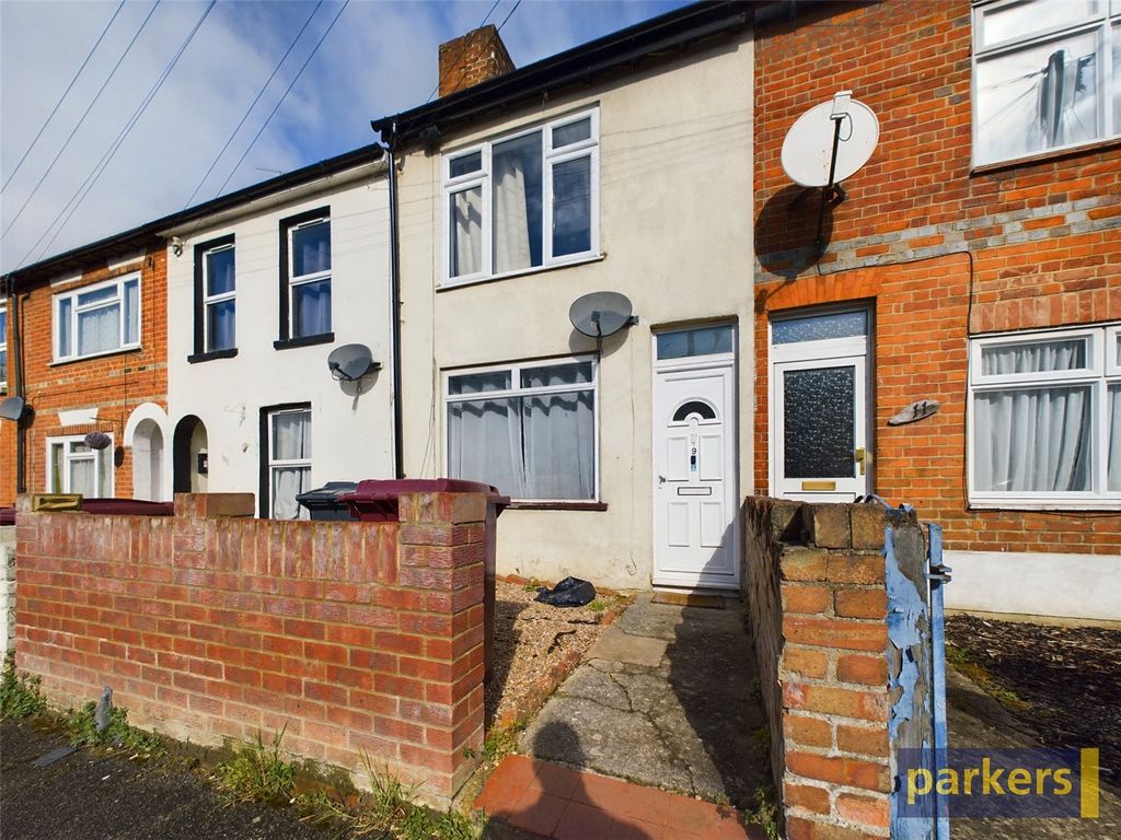2 Bed Terraced House For Sale In Amity Street Reading Berkshire Rg1