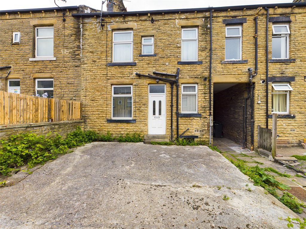 2 bed terraced house for sale in Granton Street, Bradford, West ...