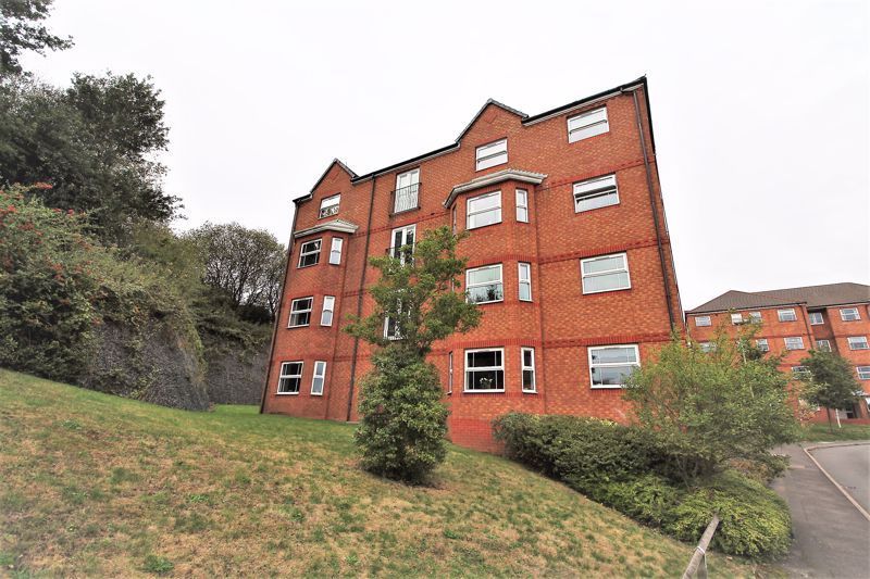 2 bed flat for sale in Goodrich Mews, Dudley DY3, £129,950 - Zoopla