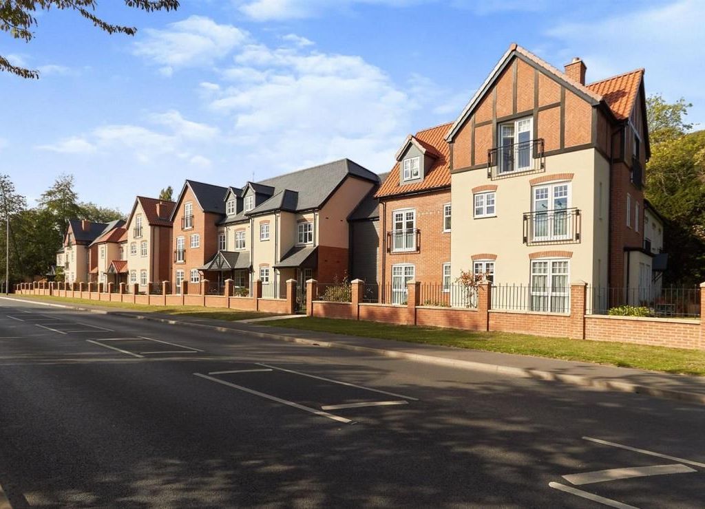 2 bed flat for sale in Old Main Road, Bulcote, Nottingham NG14 - Zoopla