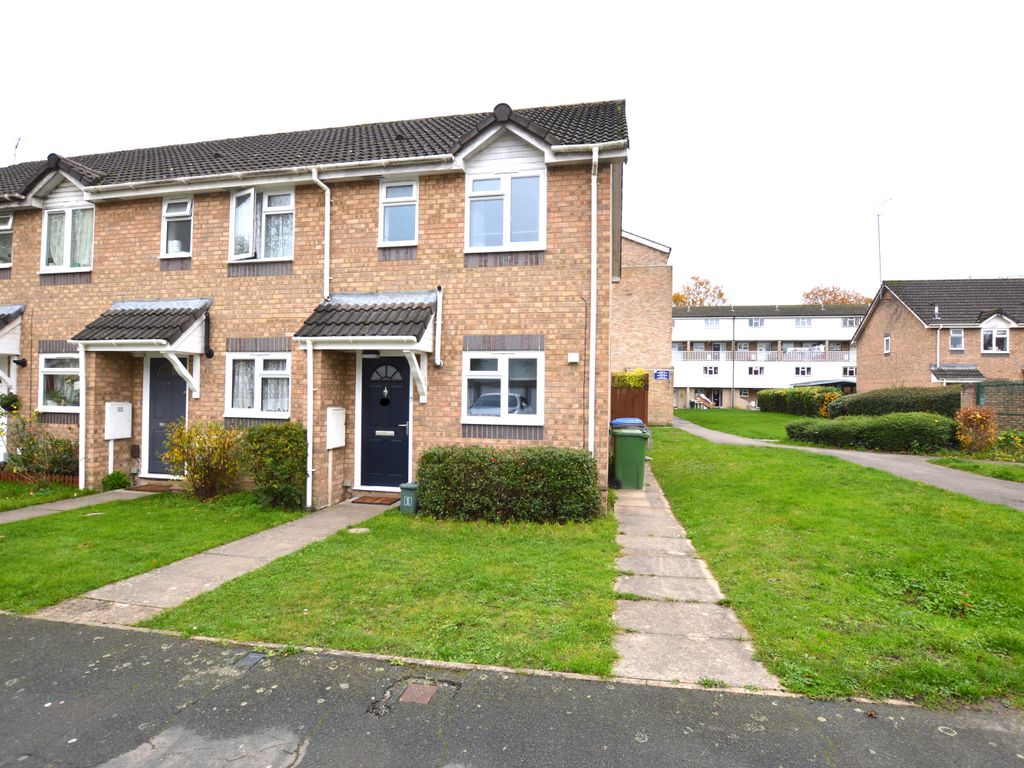 2 Bed End Terrace House To Rent In Colliers Close Goldsworth Park
