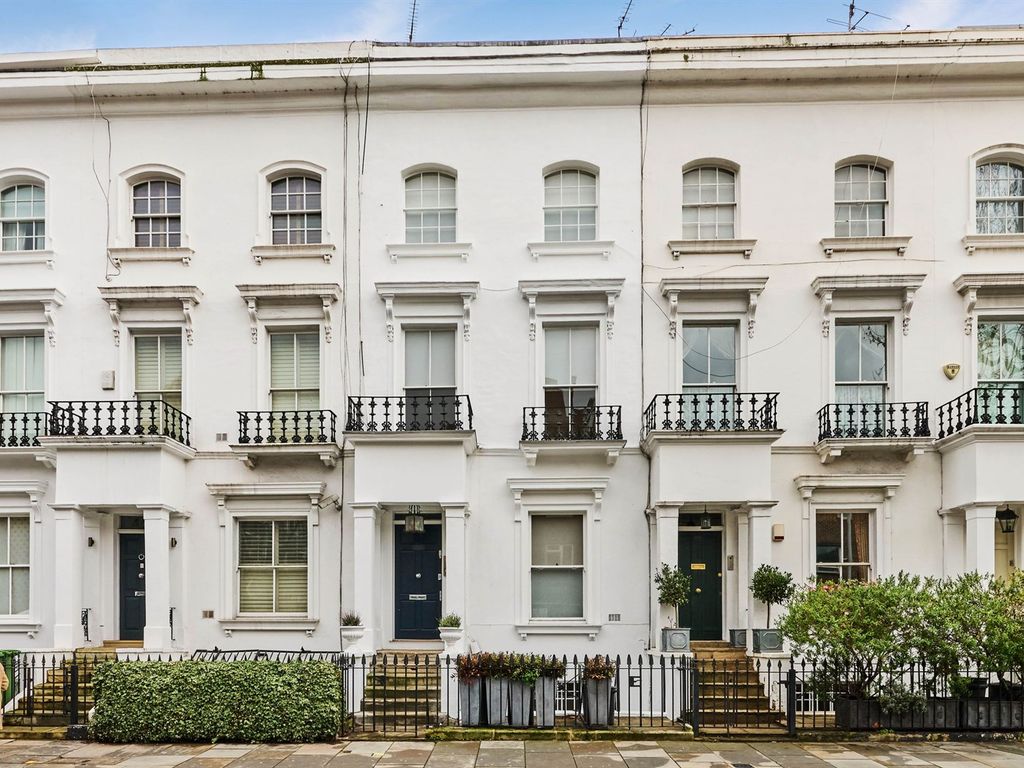 1 bed flat to rent in Kings Road, London SW10, £2,492 pcm - Zoopla