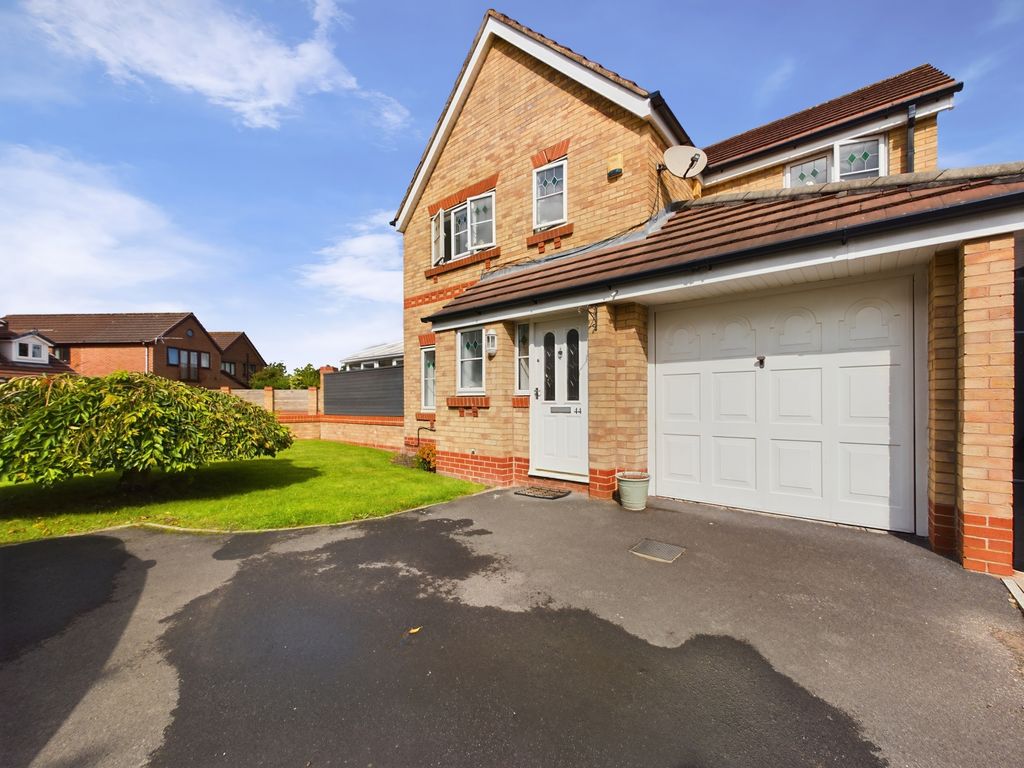 4 Bed Detached House For Sale In Chiltern Close West Derby Liverpool