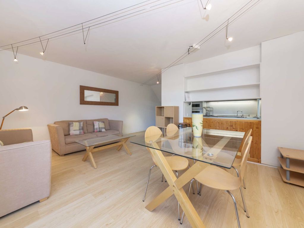 1 bed flat for sale in Barbican, London EC2Y - Zoopla