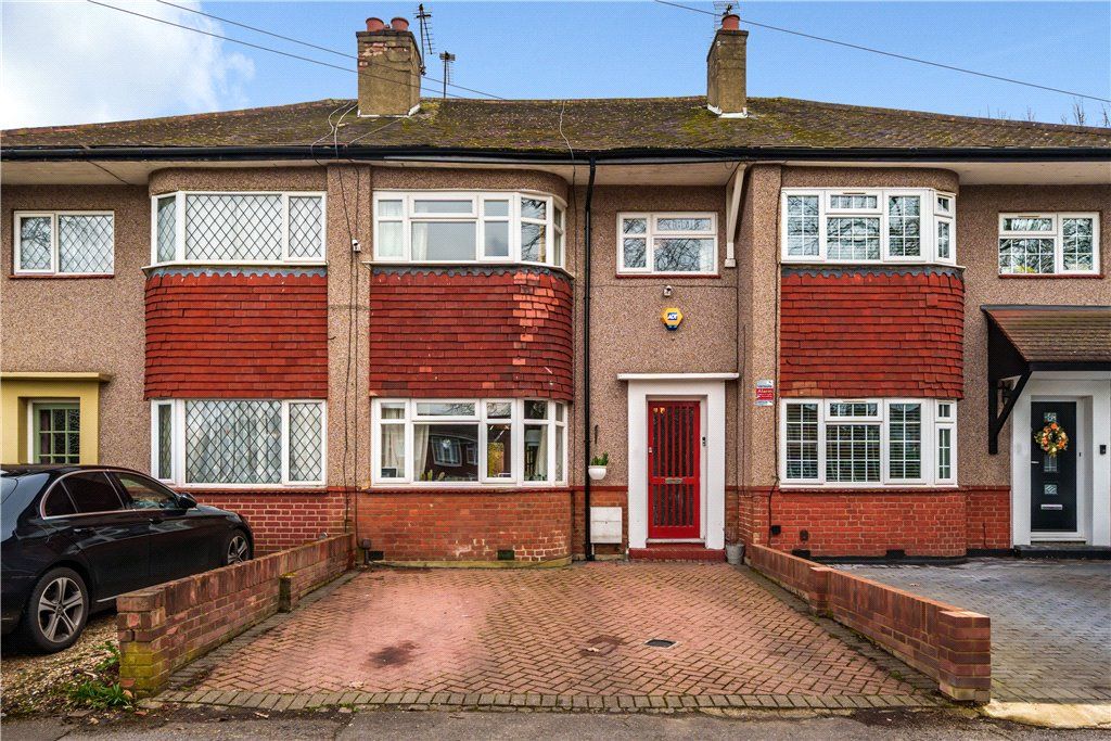 3 Bed Terraced House For Sale In The Green Wood End Hayes Ub3 £