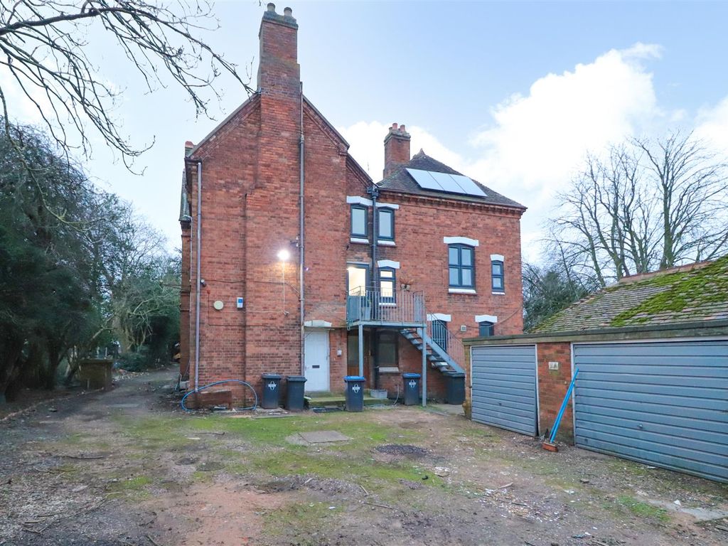 Studio to rent in London Road, Ryton On Dunsmore, Coventry CV8, £1,200 ...