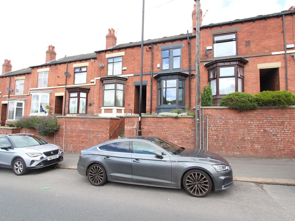 3 bed terraced house for sale in Main Road, Sheffield S9, £169,950 - Zoopla