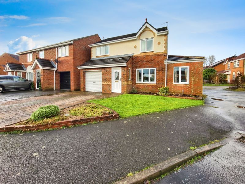 3 Bed Detached House For Sale In Fonteyn Place Cramlington Ne23 £