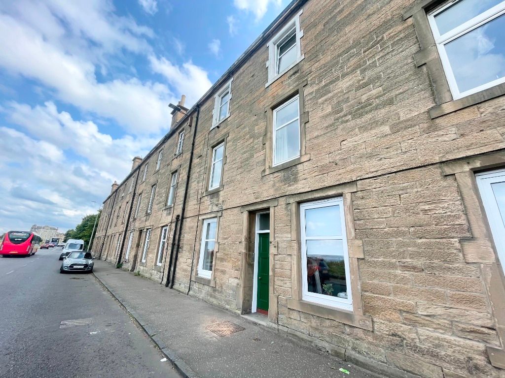 2 bed flat to rent in Lower Granton Road, Granton, Edinburgh EH5, £ ...