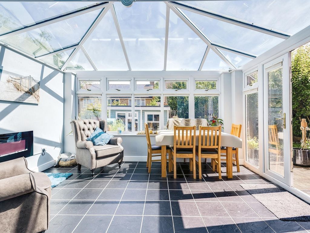 5 bed detached house for sale in The Crofts, Hatch Warren, Basingstoke ...