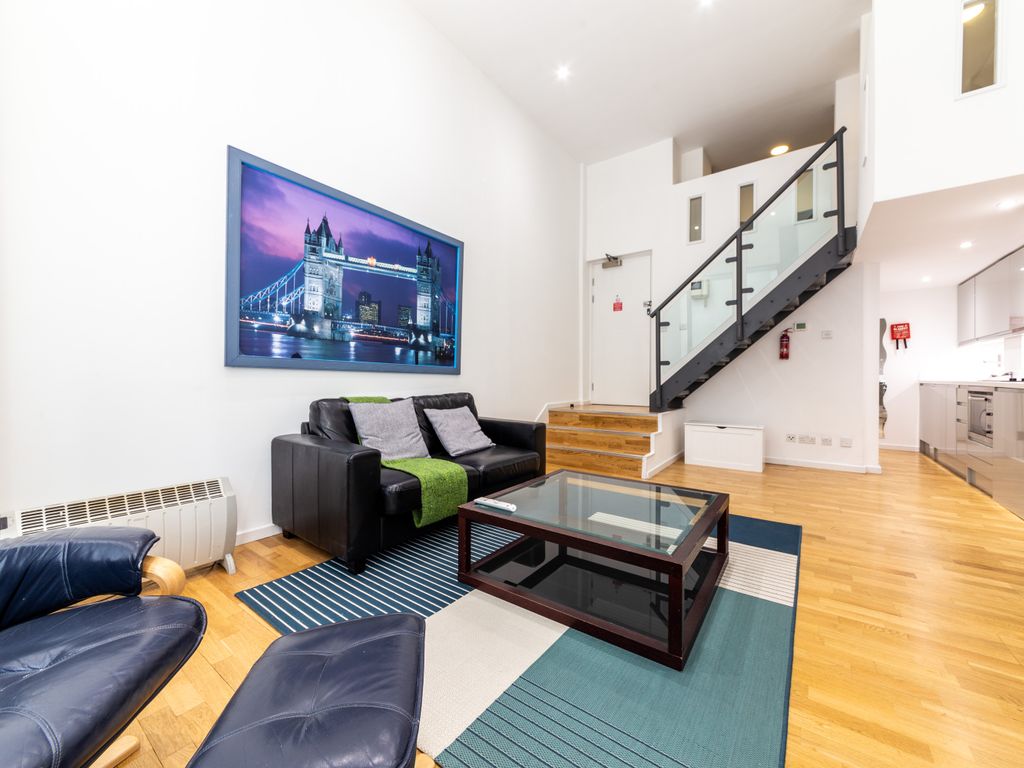 1 bed flat to rent in Ludgate Square, London EC4M - Zoopla