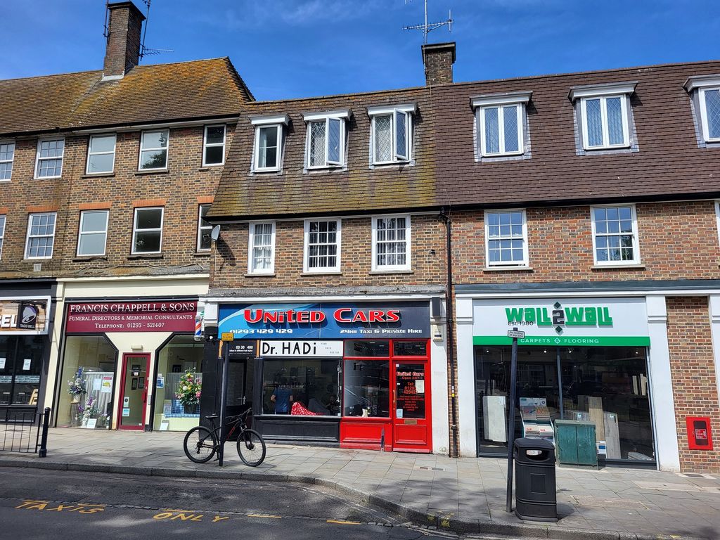 Retail premises to let in 9 & 9A Grand Parade, High Street, Crawley ...