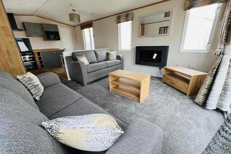 2 bed mobile/park home for sale in Talybont LL43 - Zoopla