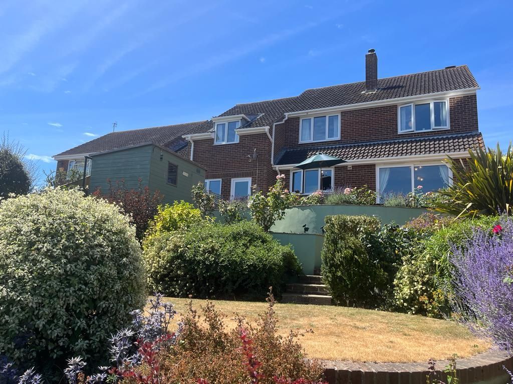 5 Bed Link Detached House For Sale In Old Granary Close Preston
