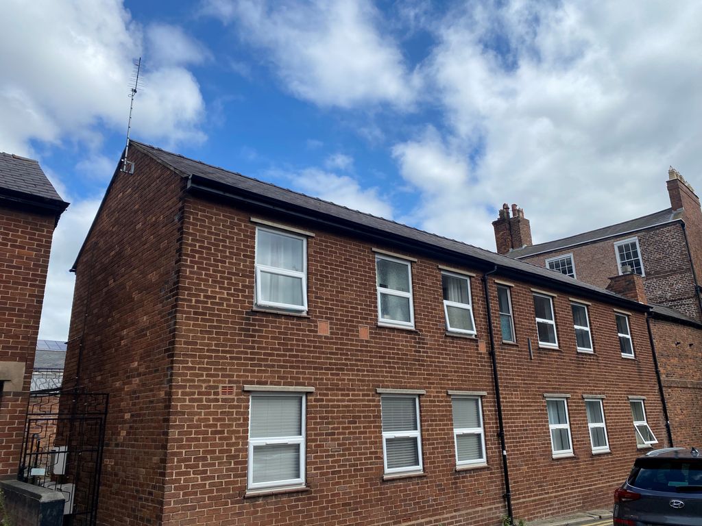 1 bed flat to rent in Trinity Street, Chester CH1, £750 pcm - Zoopla