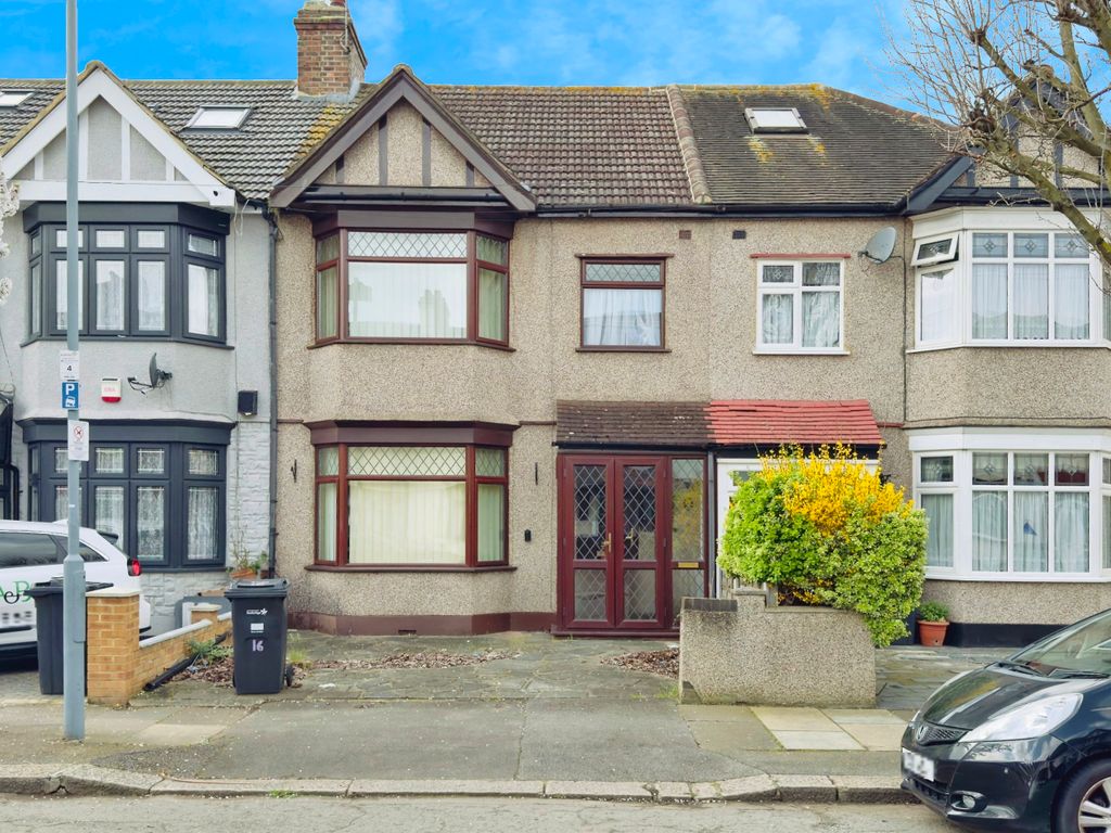 3 Bed Terraced House For Sale In Chadwell Heath Romford Rm6 £465 000