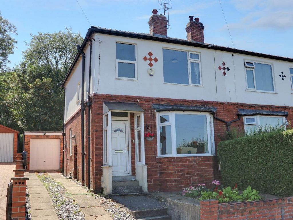 3 Bed Semi Detached House For Sale In Rock Lane Rodley Leeds Ls13
