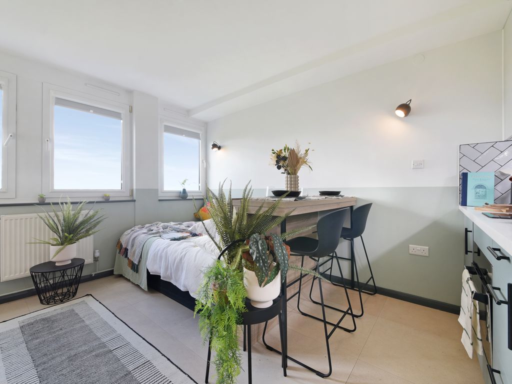Studio to rent in UNCLE Stockwell, Courland Grove SW8, £1,400 pcm - Zoopla