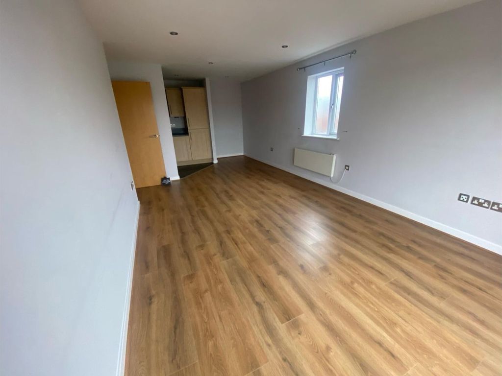 2 bed flat for sale in Barnsley Road, Barnsley S75, £130,000 - Zoopla