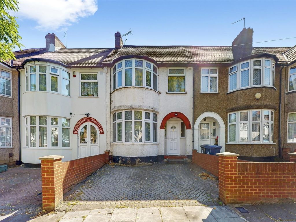 3 Bed Terraced House For Sale In Sudbury Heights Avenue Sudbury
