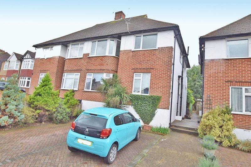 2 Bed Maisonette To Rent In Wordsworth Road Penenden Heath Maidstone