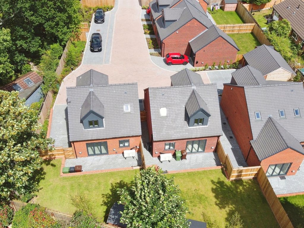 New home, 3 bed detached bungalow for sale in Lawnswood Avenue, Shirley ...