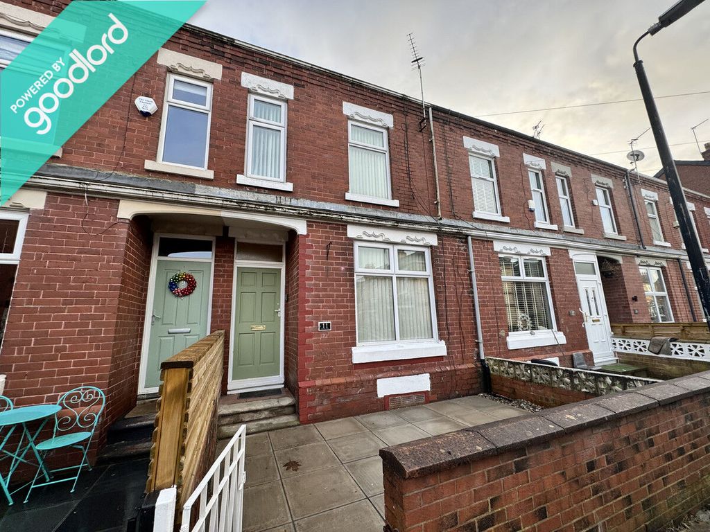 3 bed terraced house to rent in Walter Street, Manchester M16, £1,400 ...
