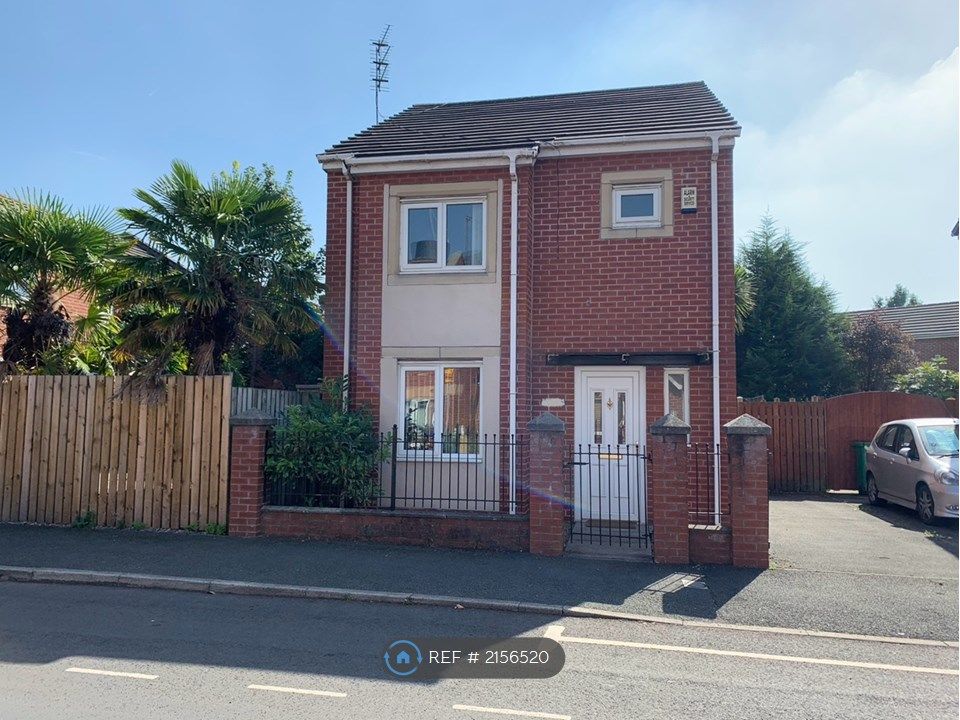 3 bed detached house to rent in Warde Street, Manchester M15, £1,760 ...