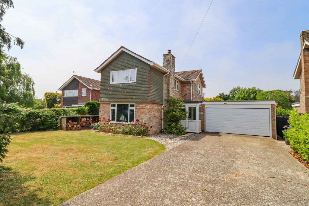 4 bed detached house for sale in St. Aubins Park, Hayling Island PO11 ...