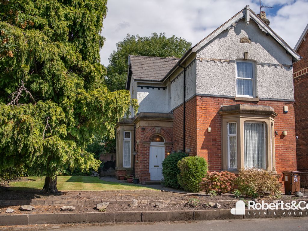 4 bed detached house for sale in Prospect Place, Ashton-On-Ribble ...