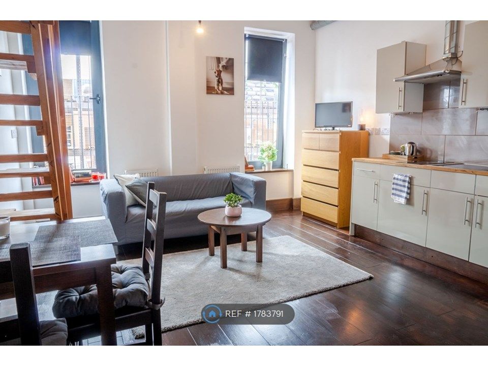 Studio to rent in Hanover House, London NW2 - Zoopla