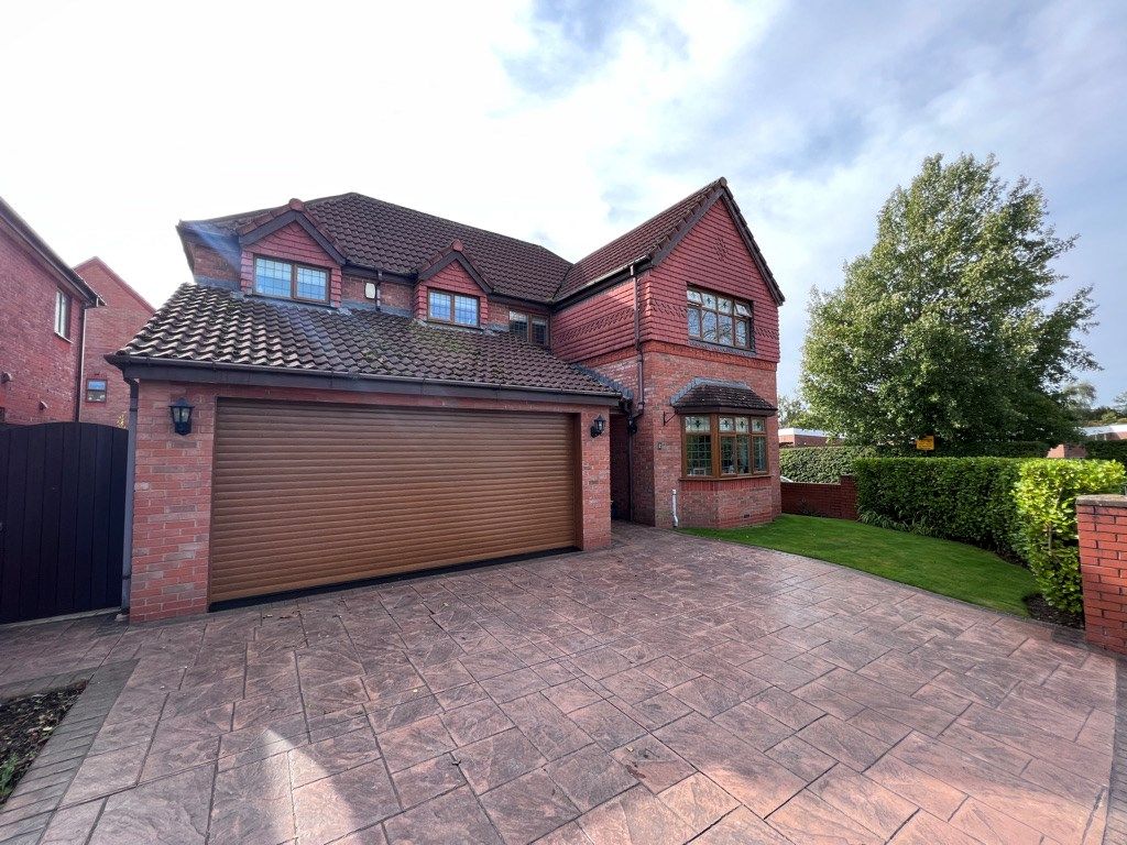 4 bed detached house for sale in Old School Drive, Longton, Preston PR4 ...