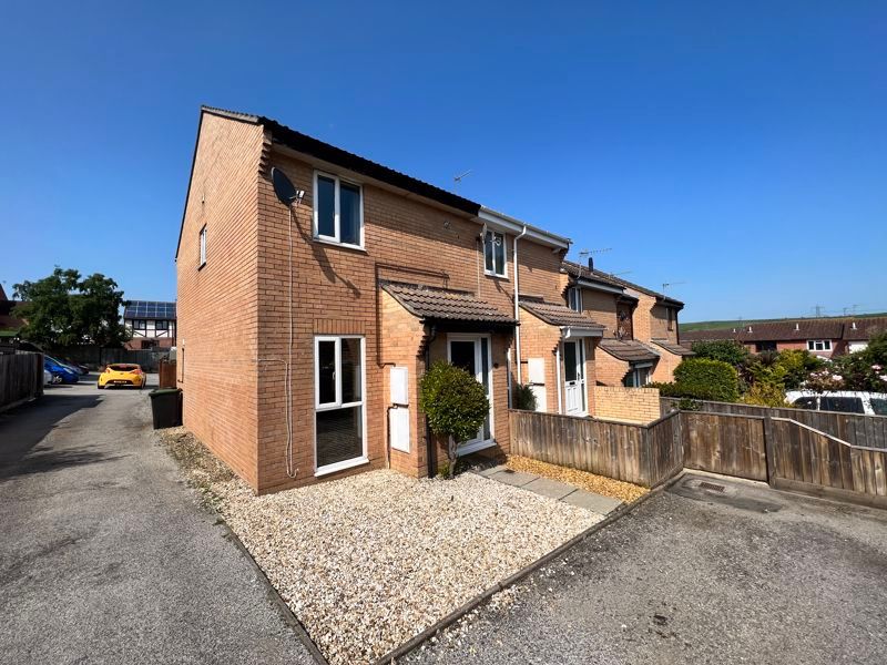 2 Bed Terraced House For Sale In Meadow View Road Broadwey Weymouth