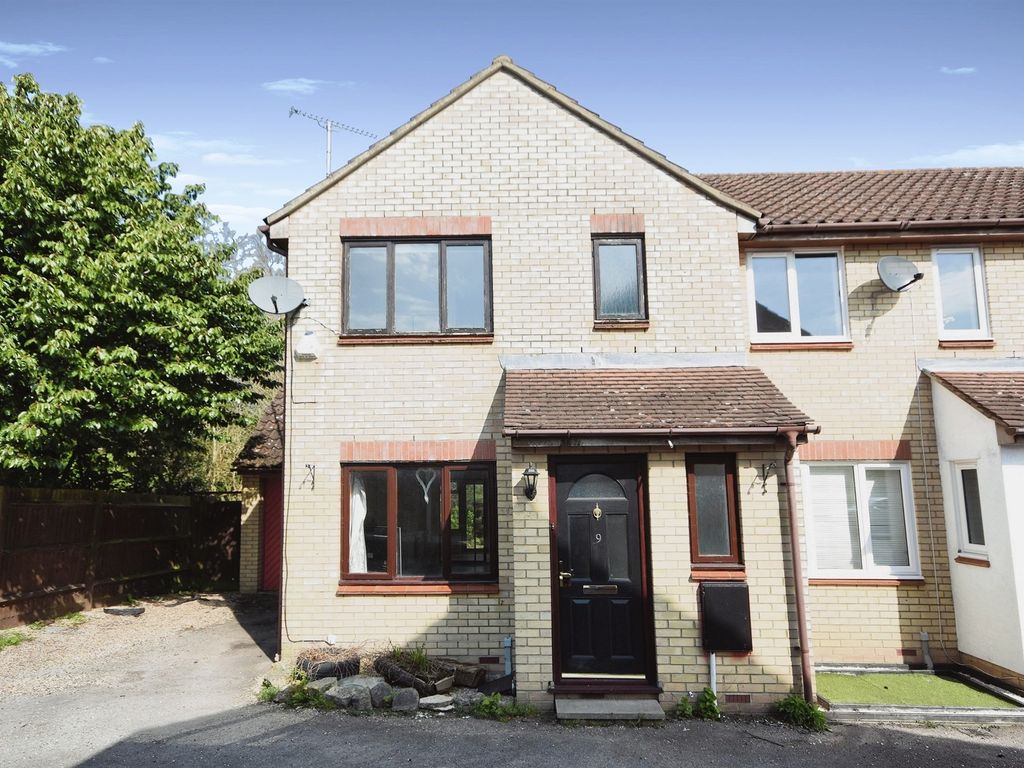 3 bed end terrace house for sale in Greene View, Braintree CM7 - Zoopla