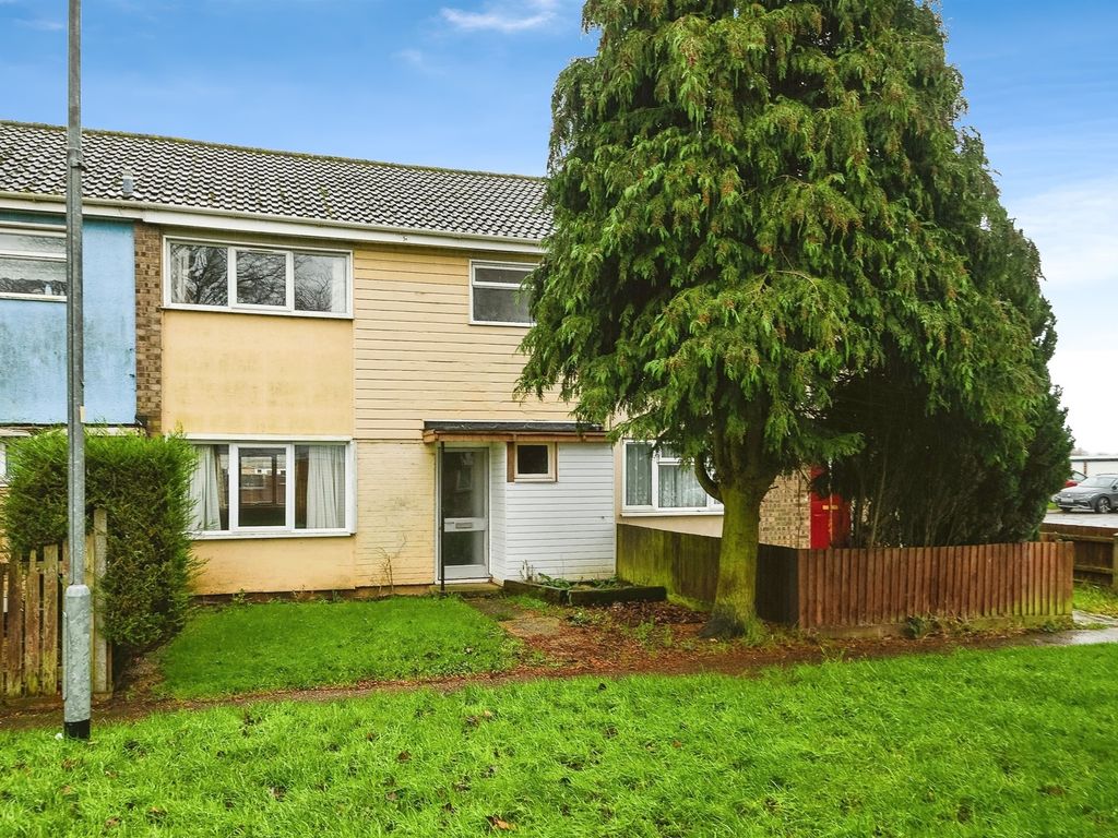 3 Bed Terraced House For Sale In Kings Green Kings Lynn Pe30 £