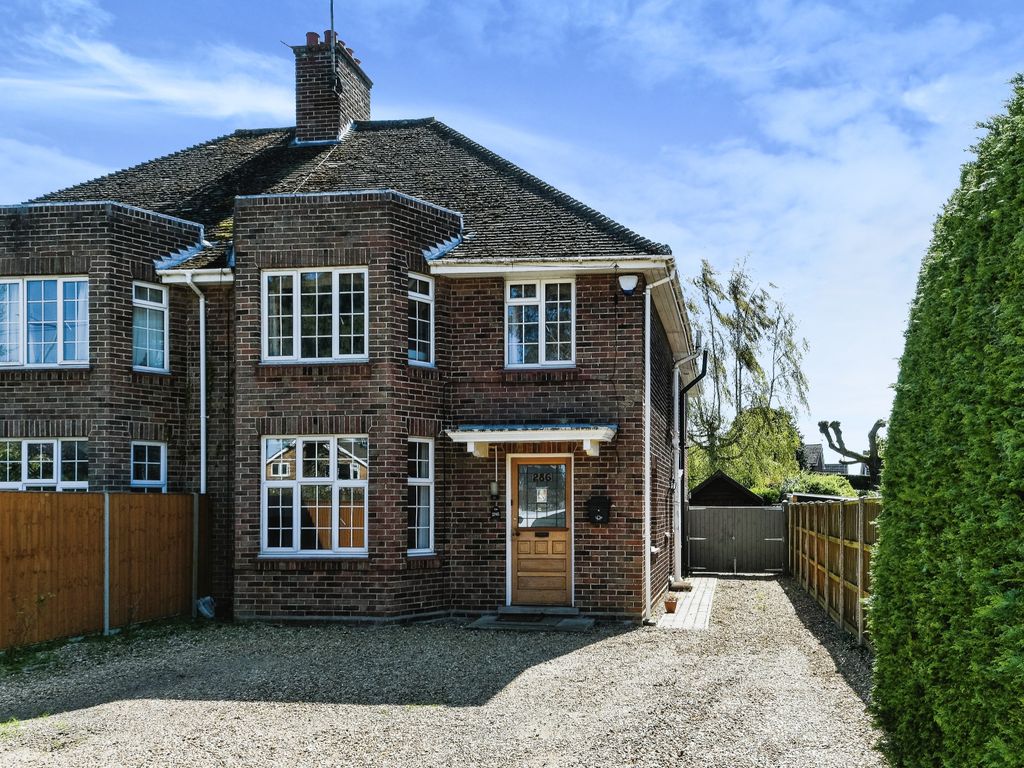 4 Bed Semi Detached House For Sale In Wootton Road Kings Lynn