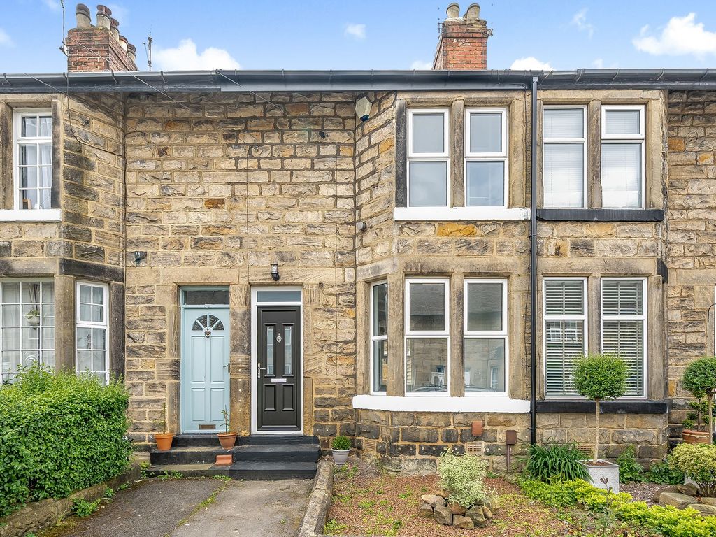 2 bed terraced house for sale in Grove Park Lane, Harrogate HG1, £ ...