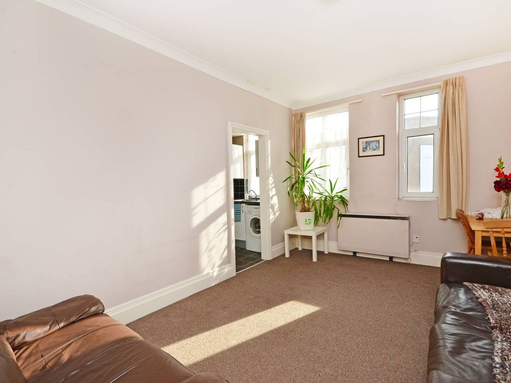 1 bed flat to rent in Churchfield Road, Poet's Corner, London W3, £ ...