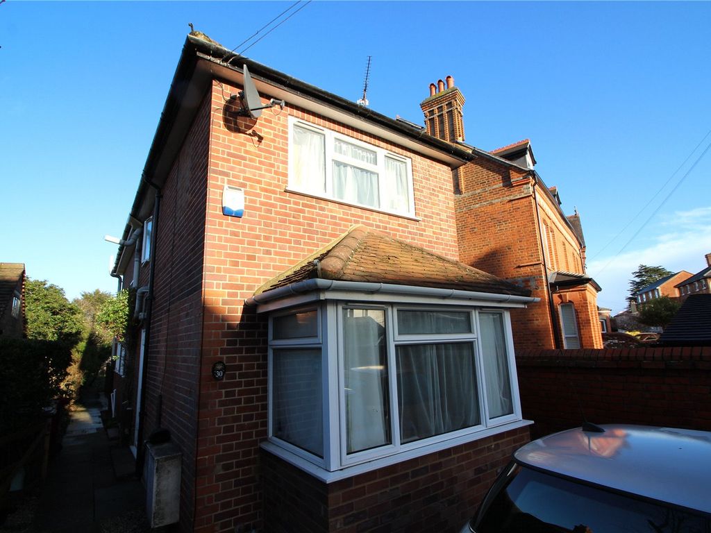 1 bed detached house to rent in Castle Crescent, Reading, Berkshire RG1 ...