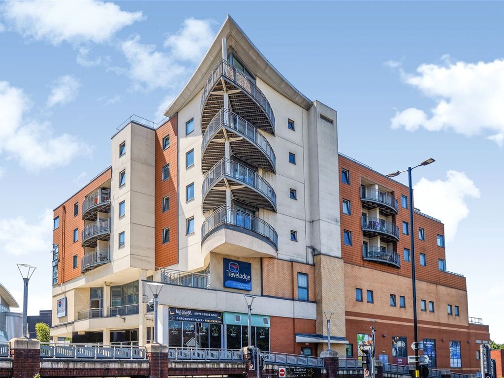 2 bed flat for sale in Broadway Plaza, 220 Ladywood Middleway ...