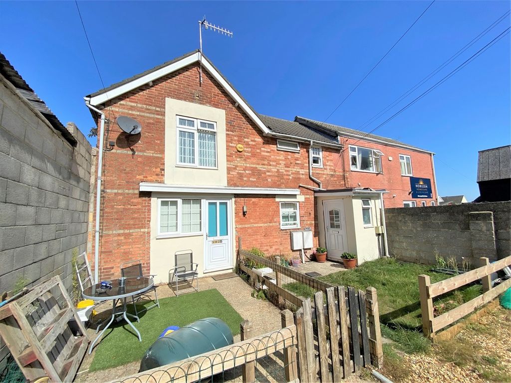 1 bed flat for sale in Ashley Road, Parkstone, Poole BH14 - Zoopla