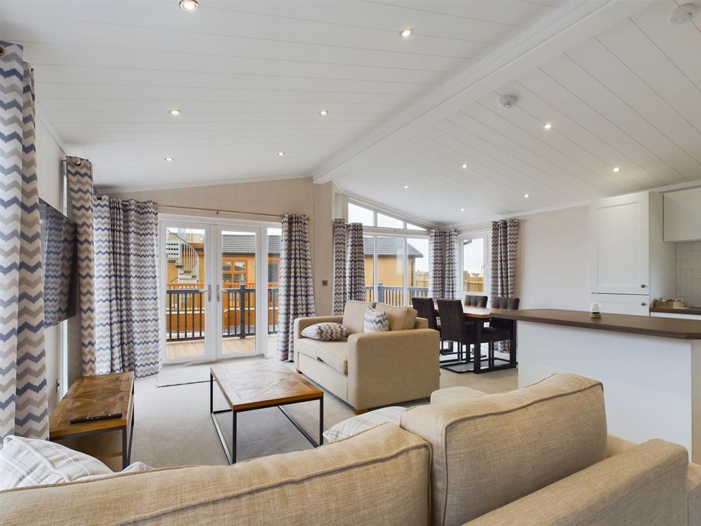 2 bed mobile/park home for sale in Coast Road, Sandy Beach Holiday Park ...